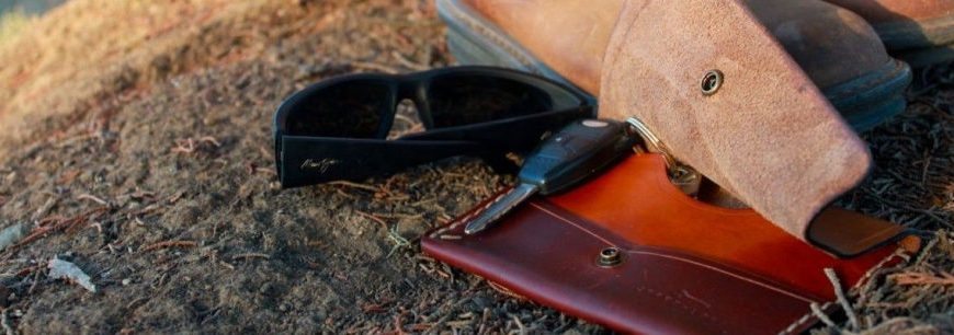 Craft & Lore The Pilgrim Wallet Review - $70 - BestLeather.org