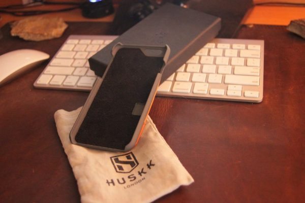 HUSKK iPhone 6 Quick Draw Wallet Review - $59.99 - BestLeather.org