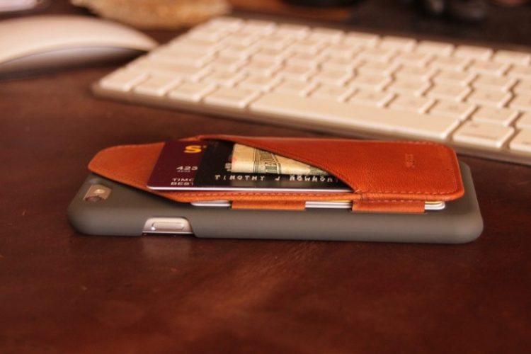 HUSKK iPhone 6 Quick Draw Wallet Review - $59.99 - BestLeather.org
