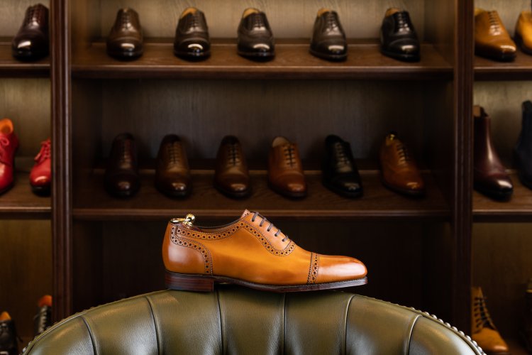 Leather Footwear Archives - BestLeather.org