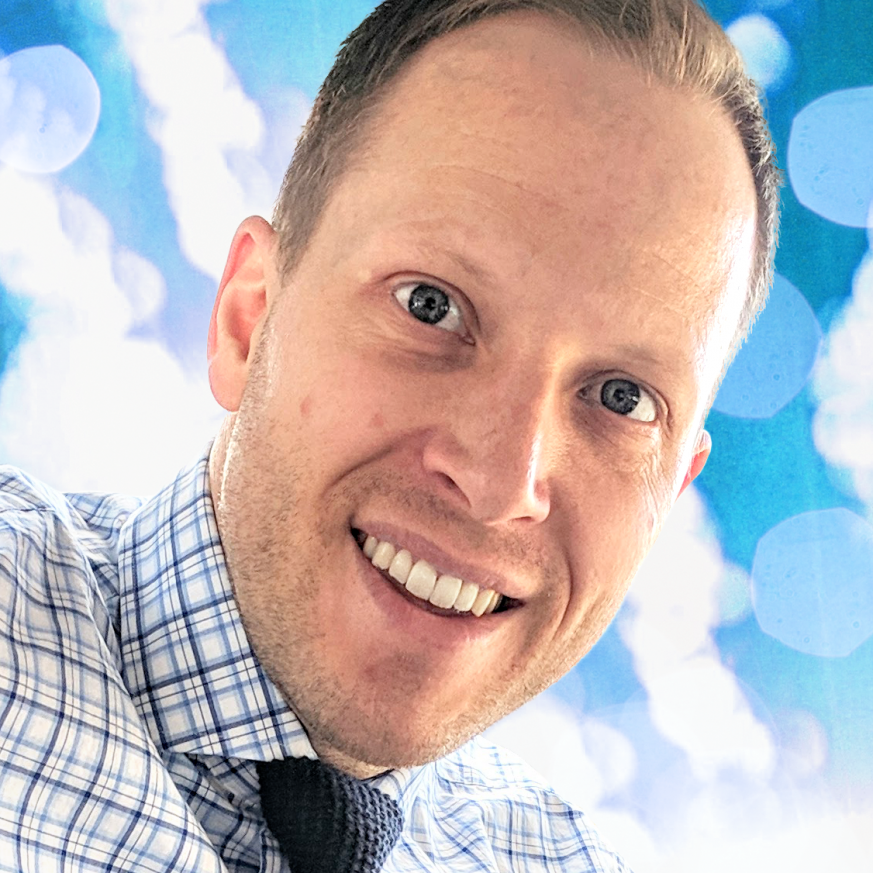 Waterfield COZMO Leather Laptop Bag Review — $369 - BestLeather.org